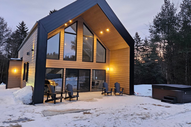 Bora Boréal - floating cabins - Comité tourisme Haut-saint-François